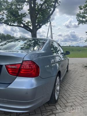 BMW 320 2009 Valmiera, ar dzinēja tilpumu 2.00 L un nobraukumu 268 tūkst. km par 5500 €, foto 5 vietnē AUTOMOTO.COM.LV