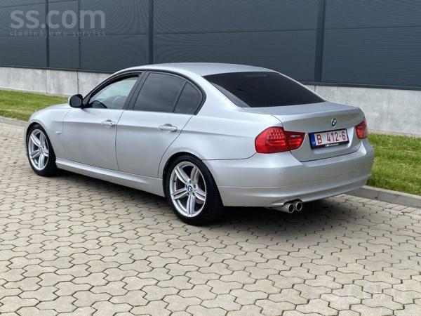 BMW 320 2009 in Riga, with an engine capacity of 2.00 L and mileage of 320 thousand km for 4550 €, photo 5 on AUTOMOTO.COM.LV