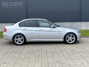 BMW 320 2009 in Riga, with an engine capacity of 2.00 L and mileage of 320 thousand km for 4550 €, photo 24 on AUTOMOTO.COM.LV