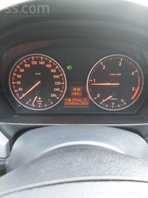 BMW 320 2009 in Riga, with an engine capacity of 2.00 L and mileage of 351 thousand km for 4800 €, photo 10 on AUTOMOTO.COM.LV