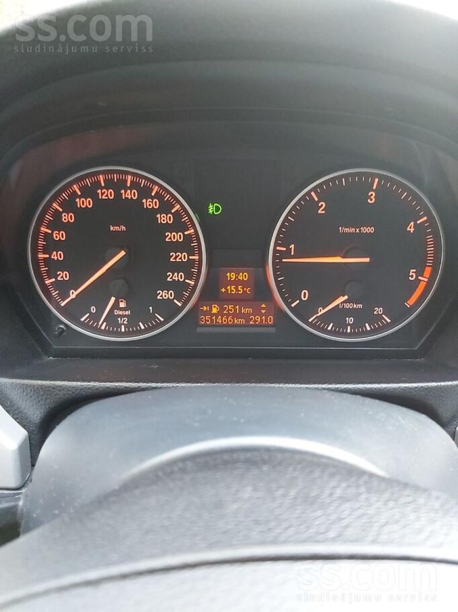 BMW 320 2009 in Riga, with an engine capacity of 2.00 L and mileage of 351 thousand km for 4800 €, photo 10 on AUTOMOTO.COM.LV