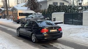BMW 320 2009 Viļņa, ar dzinēja tilpumu 2.00 L un nobraukumu 350 tūkst. km par 3300 €, foto 5 vietnē AUTOMOTO.COM.LV