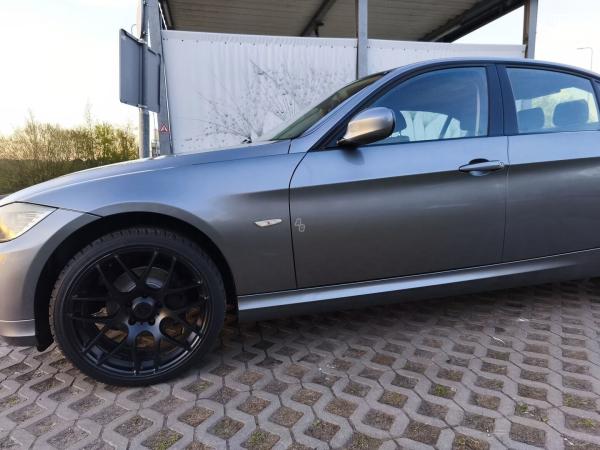 BMW 320 2009 Kauņa, ar dzinēja tilpumu 2.00 L un nobraukumu 200 tūkst. km par 1900 €, foto 6 vietnē AUTOMOTO.COM.LV