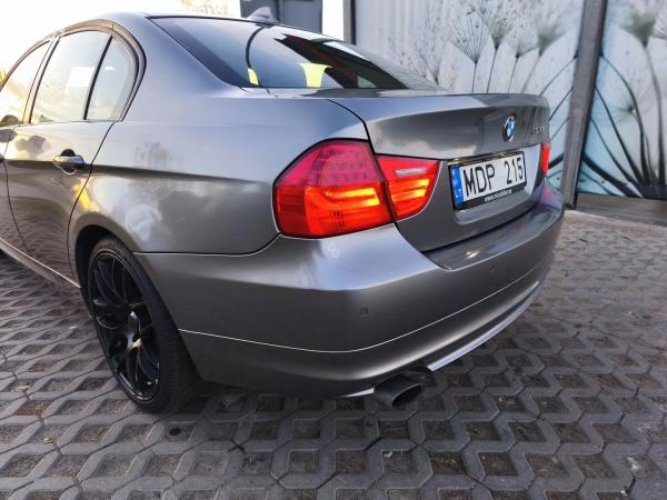 BMW 320 2009 Kauņa, ar dzinēja tilpumu 2.00 L un nobraukumu 200 tūkst. km par 1900 €, foto 10 vietnē AUTOMOTO.COM.LV