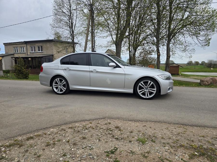 BMW 320 2009 Telšiai, ar dzinēja tilpumu 2.00 L un nobraukumu 269 tūkst. km par 4250 €, foto 5 vietnē AUTOMOTO.COM.LV