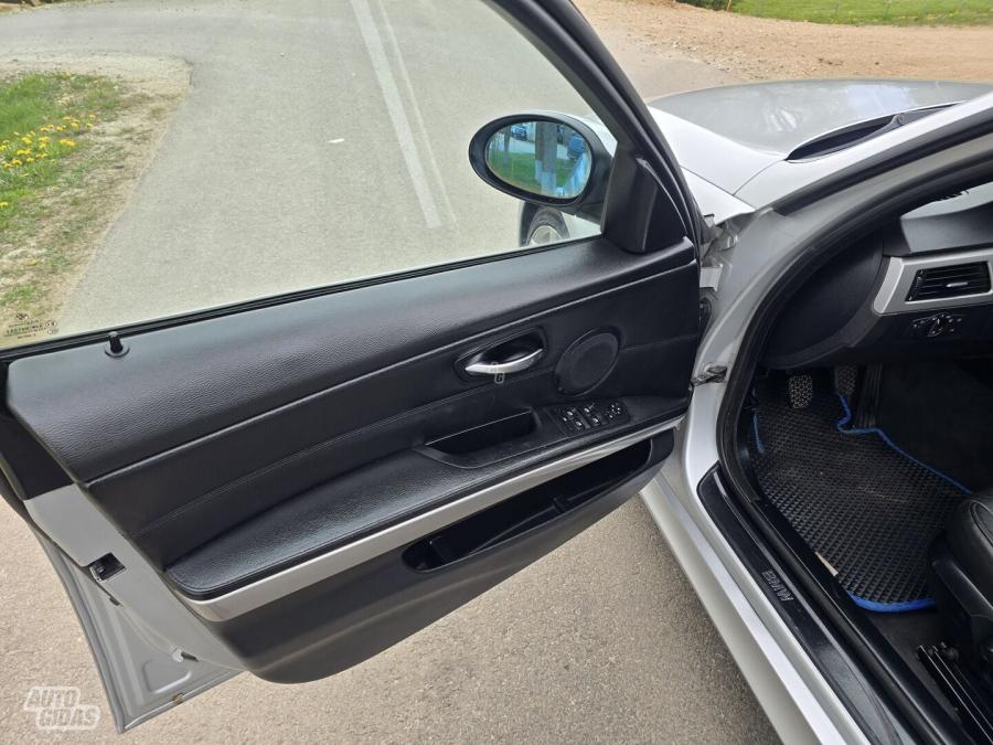 BMW 320 2009 Telšiai, ar dzinēja tilpumu 2.00 L un nobraukumu 269 tūkst. km par 4250 €, foto 16 vietnē AUTOMOTO.COM.LV