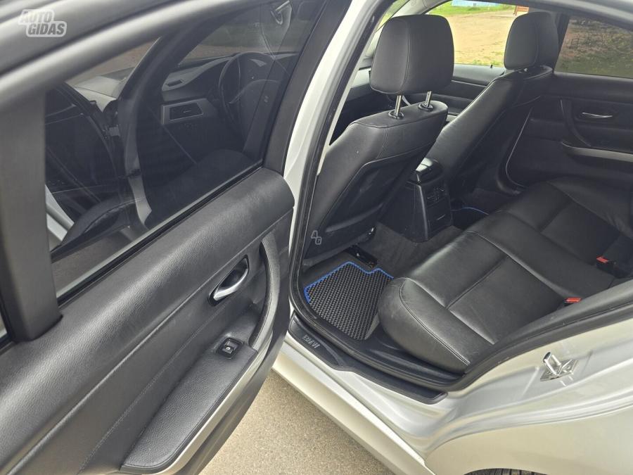 BMW 320 2009 Telšiai, ar dzinēja tilpumu 2.00 L un nobraukumu 269 tūkst. km par 4250 €, foto 18 vietnē AUTOMOTO.COM.LV