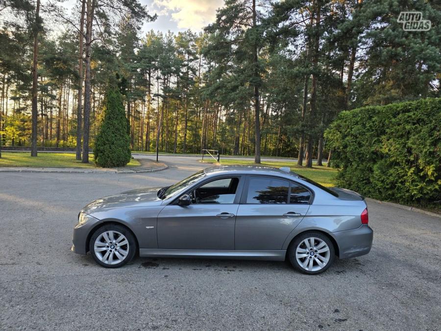 BMW 320 2010 Varėna, ar dzinēja tilpumu 2.00 L un nobraukumu 339 tūkst. km par 2650 €, foto 3 vietnē AUTOMOTO.COM.LV
