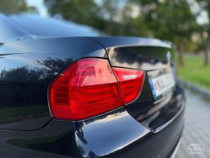 BMW 320 2010 Viļņa, ar dzinēja tilpumu 2.00 L un nobraukumu 290 tūkst. km par 5500 €, foto 13 vietnē AUTOMOTO.COM.LV