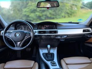BMW 320 2010 Viļņa, ar dzinēja tilpumu 2.00 L un nobraukumu 290 tūkst. km par 5500 €, foto 18 vietnē AUTOMOTO.COM.LV