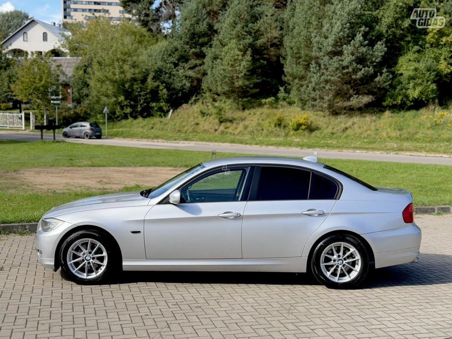 BMW 320 2010 in Vilnius, with an engine capacity of 2.00 L and mileage of 290 thousand km for 6000 €, photo 7 on AUTOMOTO.COM.LV