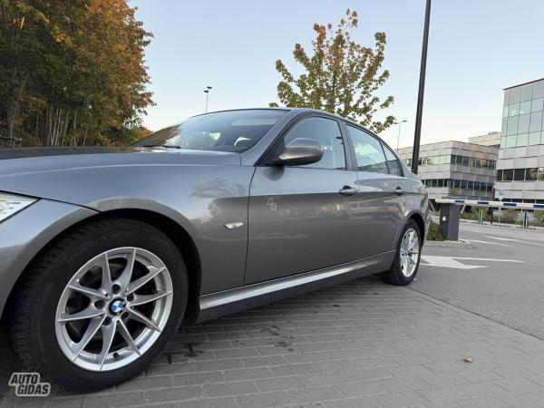 БМВ 320 2010 в Вильнюс на AUTOMOTO.COM.LV БМВ 320 2010 в Вильнюс, объемом двигателя 2.00 л и пробегом 242 тыс. км за 4900 €, фото 8 на AUTOMOTO.COM.LV