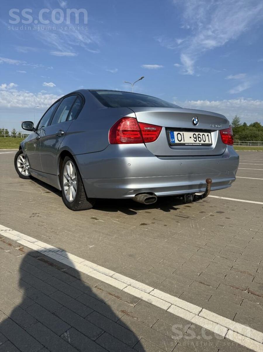 BMW 320 2011 Rēzekne, ar dzinēja tilpumu 2.00 L un nobraukumu 294 tūkst. km par 4000 €, foto 4 vietnē AUTOMOTO.COM.LV