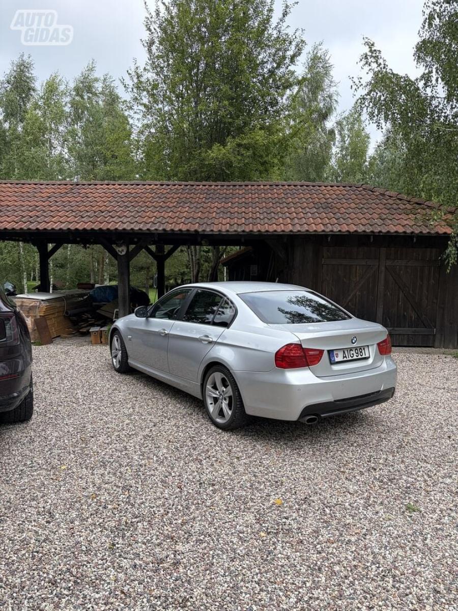 BMW 320 2011 in Vilnius, with an engine capacity of 2.00 L and mileage of 222 thousand km for 5700 €, photo 4 on AUTOMOTO.COM.LV