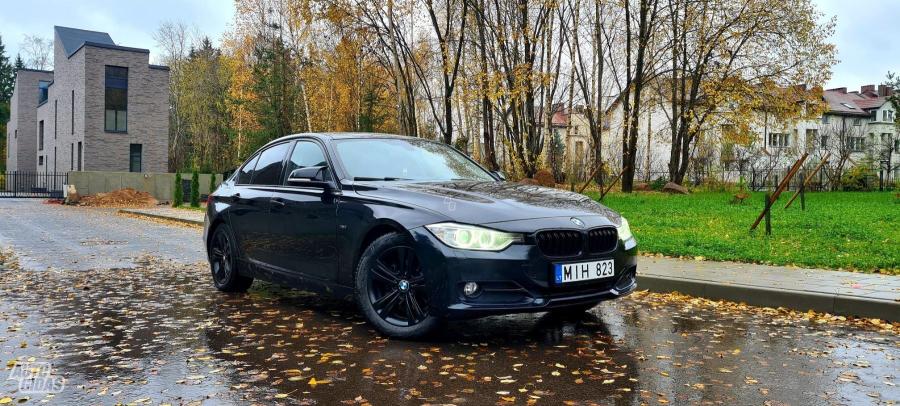 BMW 320 2012 in Vilnius, with an engine capacity of 2.00 L and mileage of 284 thousand km for 8500 €, photo 2 on AUTOMOTO.COM.LV