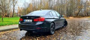 BMW 320 2012 in Vilnius, with an engine capacity of 2.00 L and mileage of 284 thousand km for 8500 €, photo 4 on AUTOMOTO.COM.LV