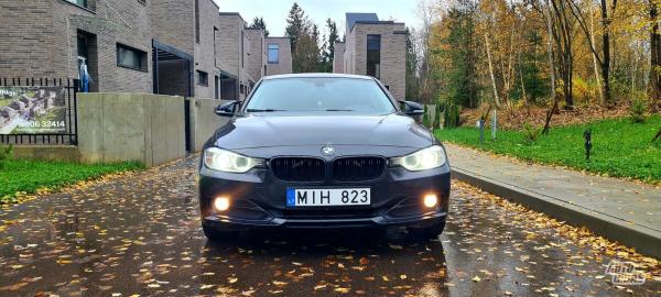 BMW 320 2012 in Vilnius, with an engine capacity of 2.00 L and mileage of 284 thousand km for 8500 €, photo 6 on AUTOMOTO.COM.LV