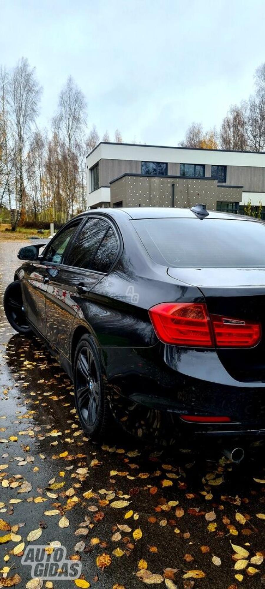 BMW 320 2012 in Vilnius, with an engine capacity of 2.00 L and mileage of 284 thousand km for 8500 €, photo 12 on AUTOMOTO.COM.LV