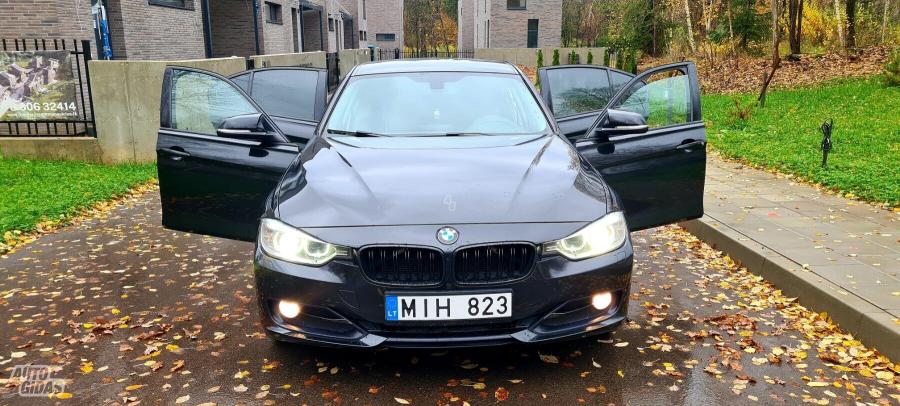 BMW 320 2012 in Vilnius, with an engine capacity of 2.00 L and mileage of 284 thousand km for 8500 €, photo 23 on AUTOMOTO.COM.LV