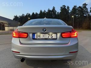 BMW 320 2012 in Riga, with an engine capacity of 2.00 L and mileage of 259 thousand km for 10800 €, photo 4 on AUTOMOTO.COM.LV