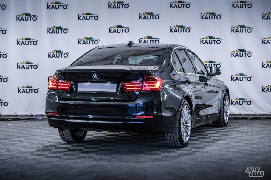 BMW 320 2012 in Kaunas, with an engine capacity of 2.00 L and mileage of 241 thousand km for 9490 €, photo 4 on AUTOMOTO.COM.LV