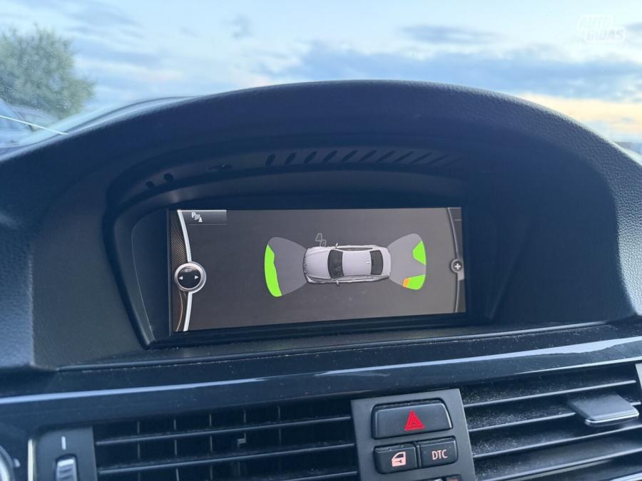 BMW 320 2012 in Vilnius, with an engine capacity of 2.00 L and mileage of 295 thousand km for 4000 €, photo 18 on AUTOMOTO.COM.LV