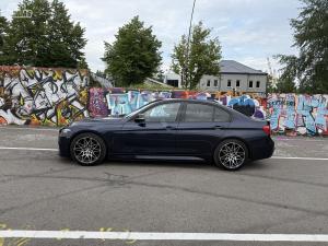 BMW 320 2012 in Klaipeda, with an engine capacity of 2.00 L and mileage of 360 thousand km for 9950 €, photo 8 on AUTOMOTO.COM.LV