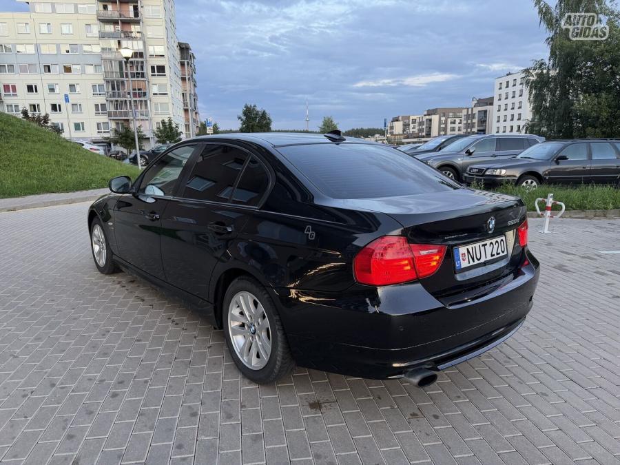 БМВ 320 2012 в Вильнюс, объемом двигателя 2.00 л и пробегом 295 тыс. км за 4500 €, фото 7 на AUTOMOTO.COM.LV
