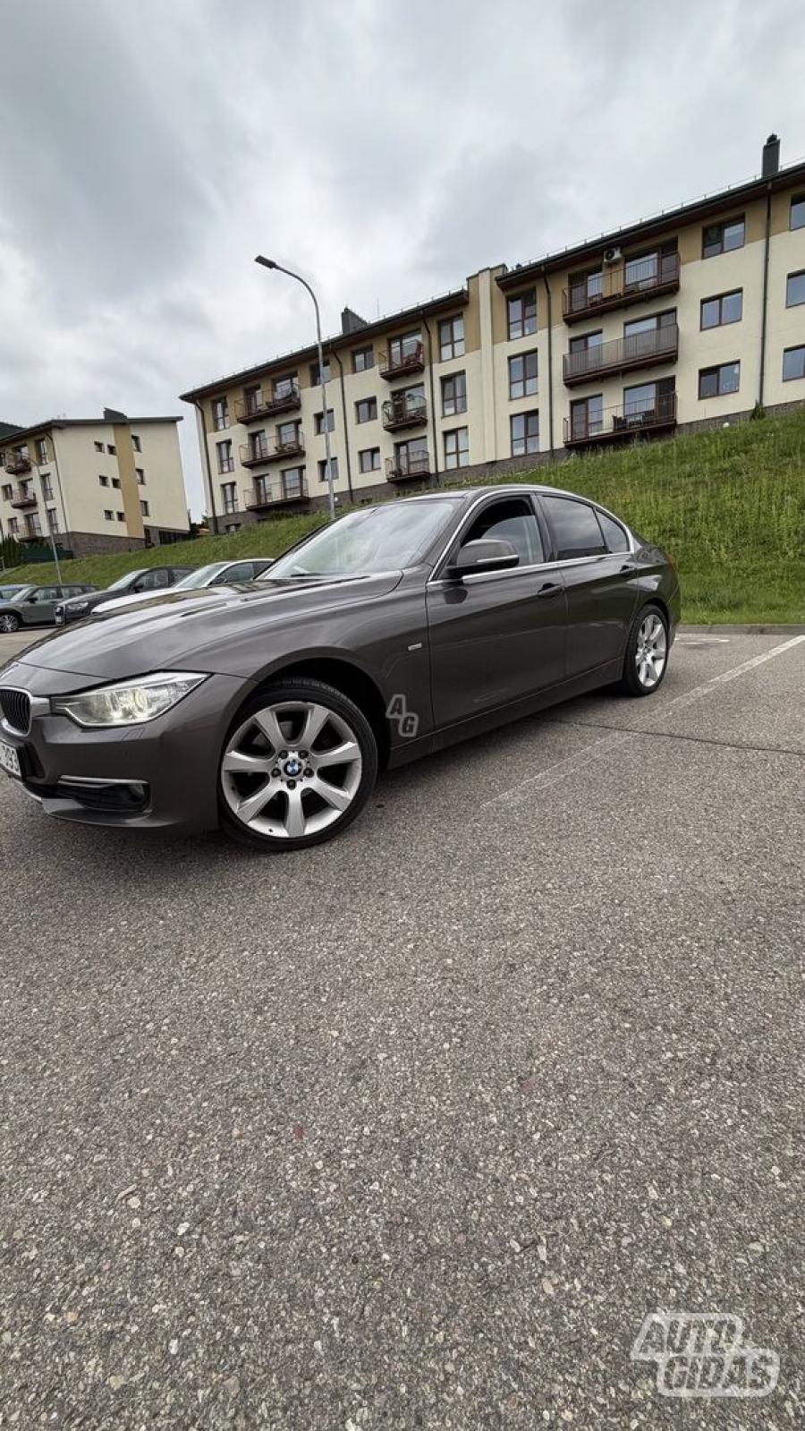 BMW 320 2013 Trakai, ar dzinēja tilpumu 2.00 L un nobraukumu 253 tūkst. km par 10900 €, foto 3 vietnē AUTOMOTO.COM.LV