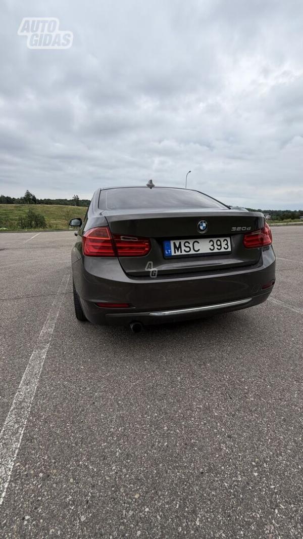 BMW 320 2013 Trakai vietnÄ BMW 320 2013 Trakai, ar dzinÄja tilpumu 2.00 L un nobraukumu 253 tÅ«kst. km par 10900 ā¬, foto 5 vietnÄ AUTOMOTO.COM.LV