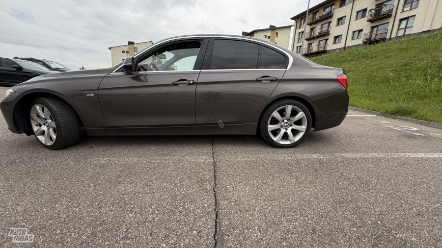 BMW 320 2013 Trakai, ar dzinēja tilpumu 2.00 L un nobraukumu 253 tūkst. km par 10900 €, foto 7 vietnē AUTOMOTO.COM.LV