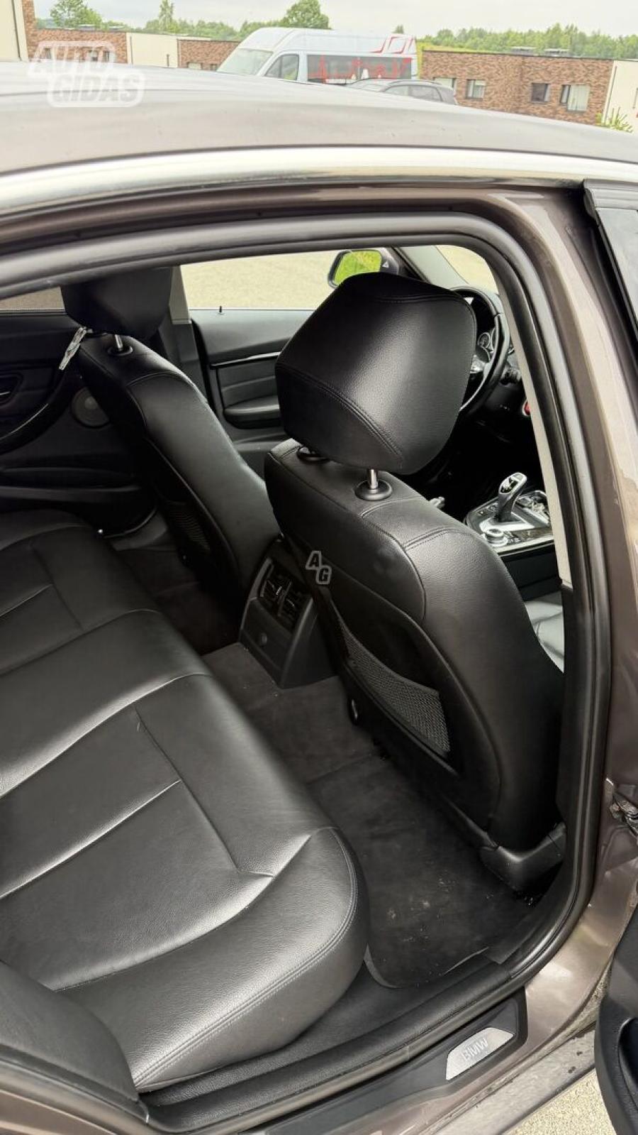 BMW 320 2013 Trakai, ar dzinēja tilpumu 2.00 L un nobraukumu 253 tūkst. km par 10900 €, foto 27 vietnē AUTOMOTO.COM.LV