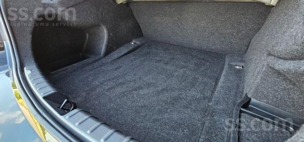 BMW 320 2014 in Riga, with an engine capacity of 2.00 L and mileage of 251 thousand km for 10700 €, photo 9 on AUTOMOTO.COM.LV