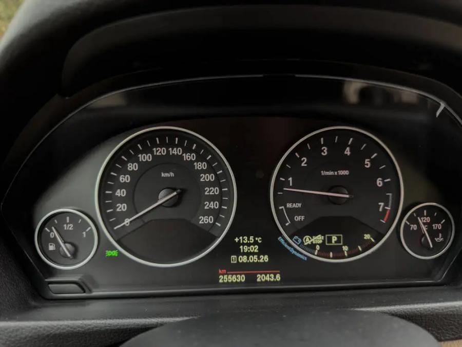 BMW 320 2014 Jelgava, ar dzinēja tilpumu 2.00 L un nobraukumu 256 tūkst. km par 10800 €, foto 23 vietnē AUTOMOTO.COM.LV