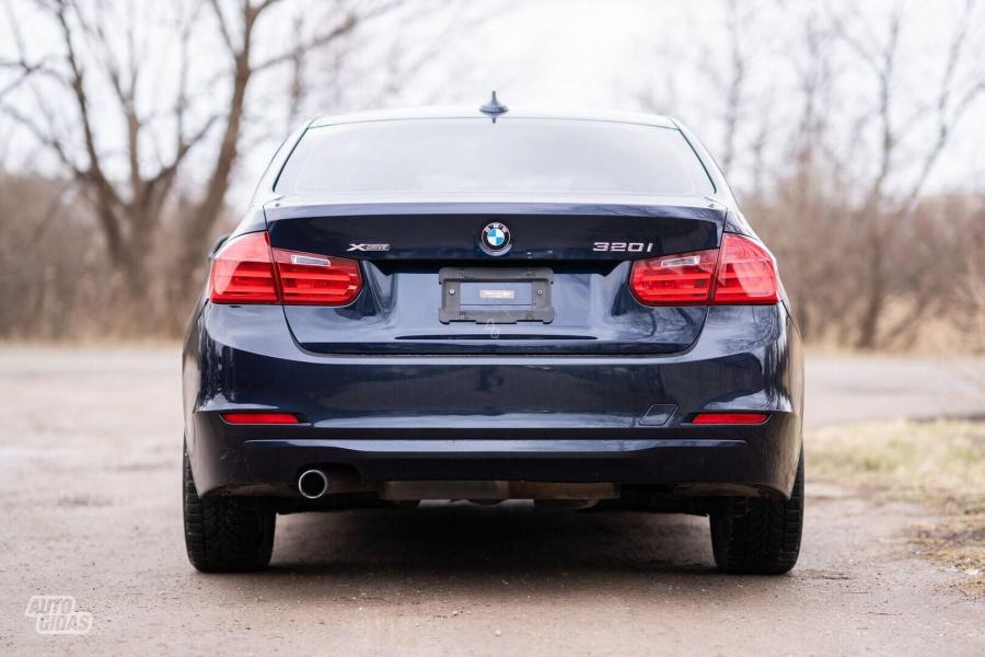 BMW 320 2015 in Siauliai, with an engine capacity of 2.00 L and mileage of 142 thousand km for 8700 €, photo 12 on AUTOMOTO.COM.LV