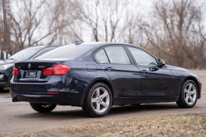BMW 320 2015 in Siauliai, with an engine capacity of 2.00 L and mileage of 142 thousand km for 8700 €, photo 14 on AUTOMOTO.COM.LV