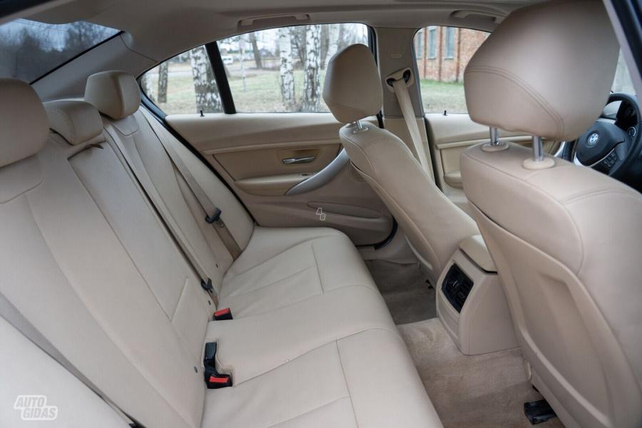 BMW 320 2015 in Siauliai, with an engine capacity of 2.00 L and mileage of 142 thousand km for 8700 €, photo 24 on AUTOMOTO.COM.LV