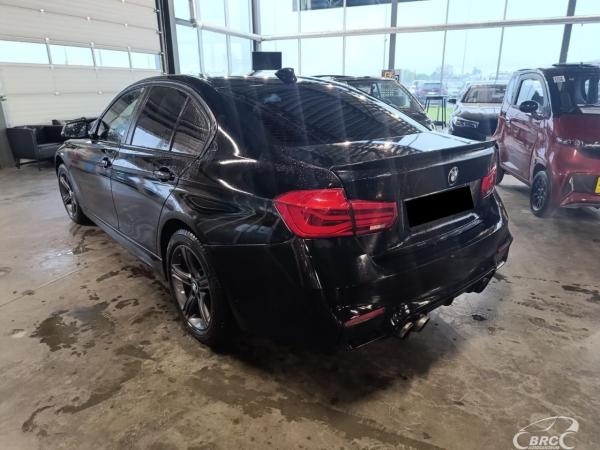BMW 320 2016 in Vilnius, with an engine capacity of 2.00 L and mileage of 215 thousand km for 11300 €, photo 3 on AUTOMOTO.COM.LV