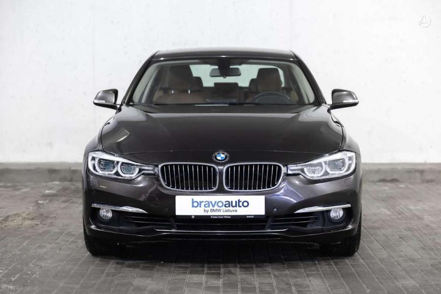 BMW 320 2017 in Vilnius, with an engine capacity of 2.00 L and mileage of 89 thousand km for 15441 €, photo 2 on AUTOMOTO.COM.LV