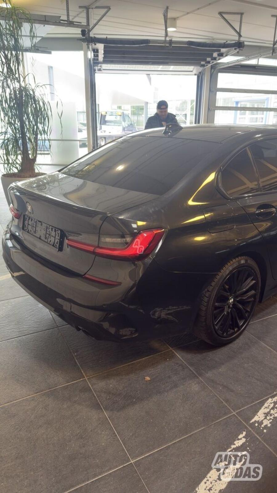 BMW 320 2018 in Pasvalys, with an engine capacity of 2.00 L and mileage of 255 thousand km for 15200 €, photo 5 on AUTOMOTO.COM.LV