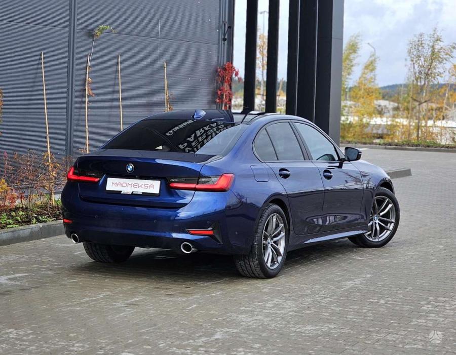 BMW 320 2019 in Vilnius, with an engine capacity of 2.00 L and mileage of 199 thousand km for 21350 €, photo 5 on AUTOMOTO.COM.LV