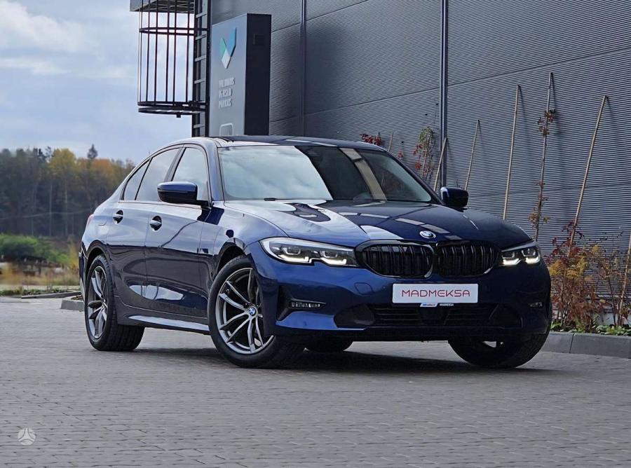 BMW 320 2019 in Vilnius, with an engine capacity of 2.00 L and mileage of 199 thousand km for 20950 €, photo 8 on AUTOMOTO.COM.LV