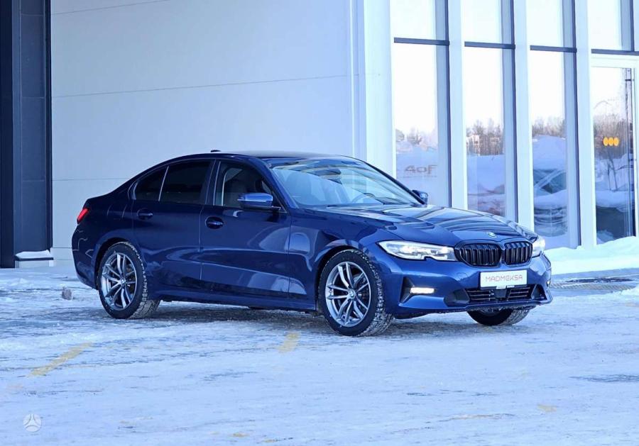 BMW 320 2019 in Vilnius, with an engine capacity of 2.00 L and mileage of 199 thousand km for 20950 €, photo 12 on AUTOMOTO.COM.LV