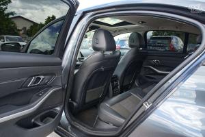BMW 320 2019 in Marijampole, with an engine capacity of 2.00 L and mileage of 149 thousand km for 19950 €, photo 32 on AUTOMOTO.COM.LV