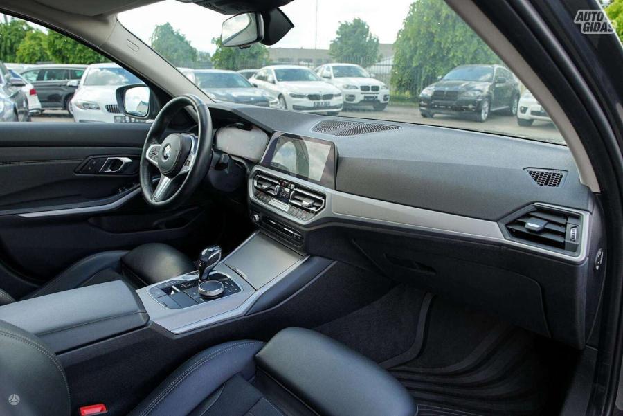 BMW 320 2019 in Marijampole, with an engine capacity of 2.00 L and mileage of 149 thousand km for 19950 €, photo 38 on AUTOMOTO.COM.LV