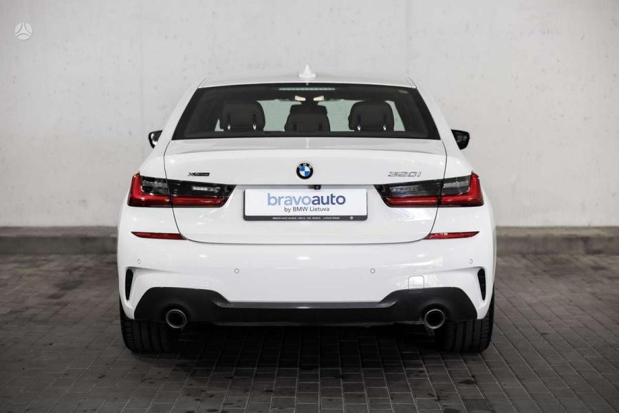 BMW 320 2020 in Vilnius, with an engine capacity of 2.00 L and mileage of 85 thousand km for 25491 €, photo 12 on AUTOMOTO.COM.LV