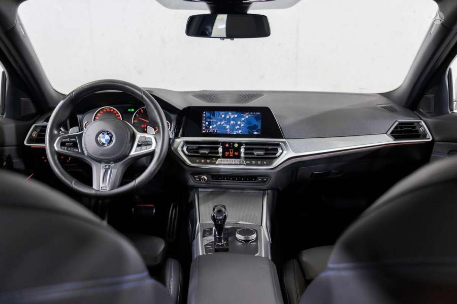 BMW 320 2020 in Vilnius, with an engine capacity of 2.00 L and mileage of 85 thousand km for 25491 €, photo 18 on AUTOMOTO.COM.LV