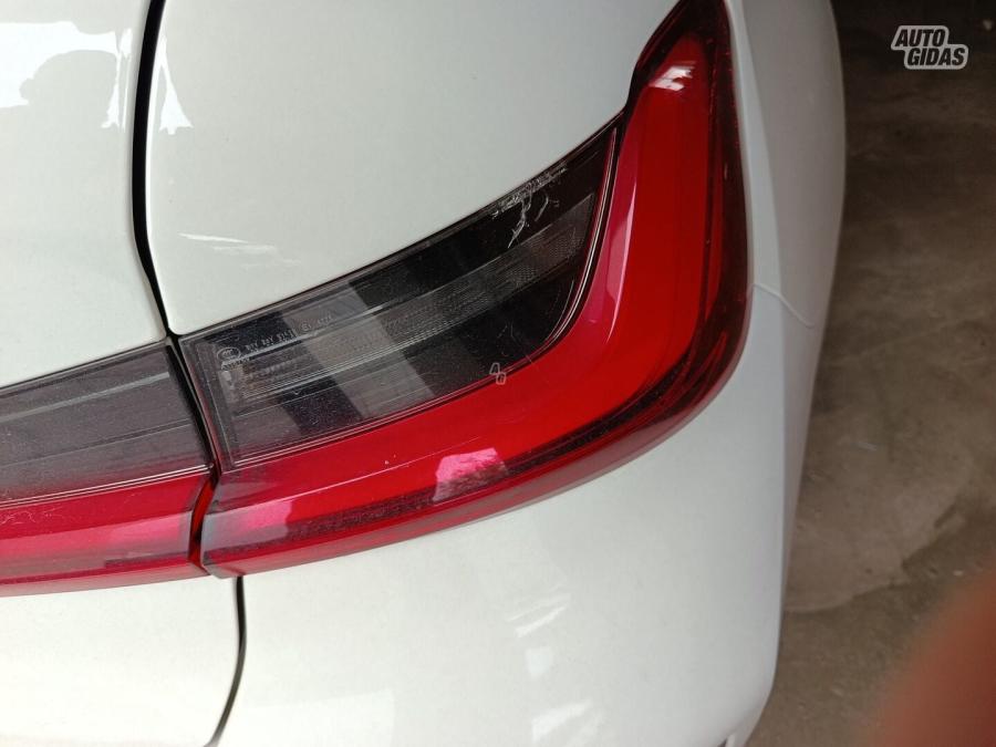 BMW 320 2022 in Kaunas, with an engine capacity of 2.00 L and mileage of 86 thousand km for 22500 €, photo 7 on AUTOMOTO.COM.LV