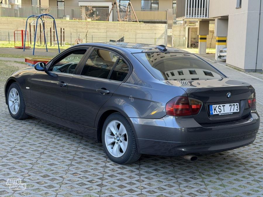 BMW 320 2026 in Vilnius, with an engine capacity of 2.00 L and mileage of 430 thousand km for 2600 €, photo 12 on AUTOMOTO.COM.LV