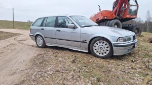 BMW 320 1995 Plungė, ar dzinēja tilpumu 2.00 L un nobraukumu 265 tūkst. km par 1650 €, foto 2 vietnē AUTOMOTO.COM.LV